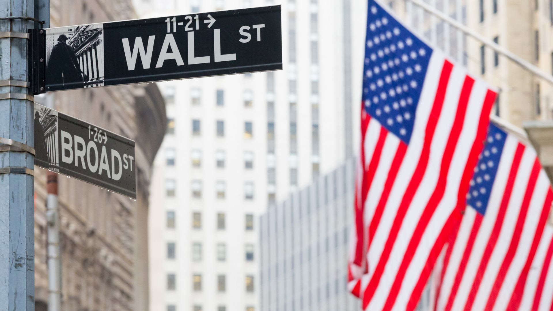 Mortgage Rates Fall Again; But for How Long? - REMAX Blog