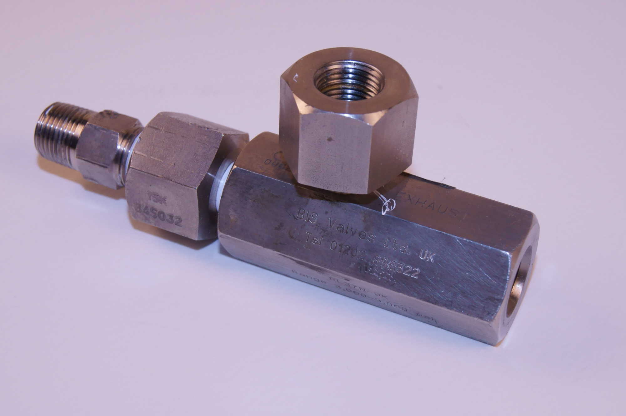 1/4'' STAINLESS STEEL RELIEF VALVE RL-25-G FOR PRESSURES UP TO 6,000 ...