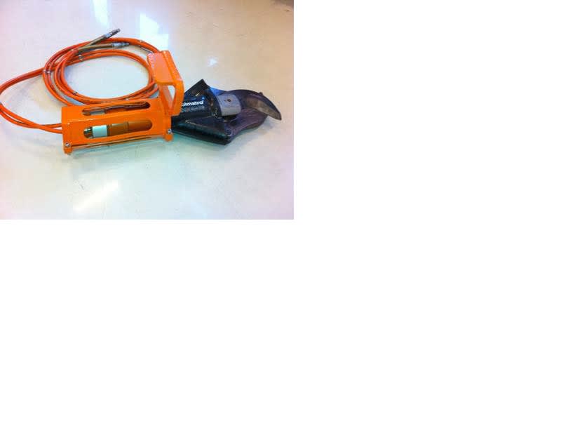 IKM Technique Universal claw Cutter IKM Instrument Rental AS