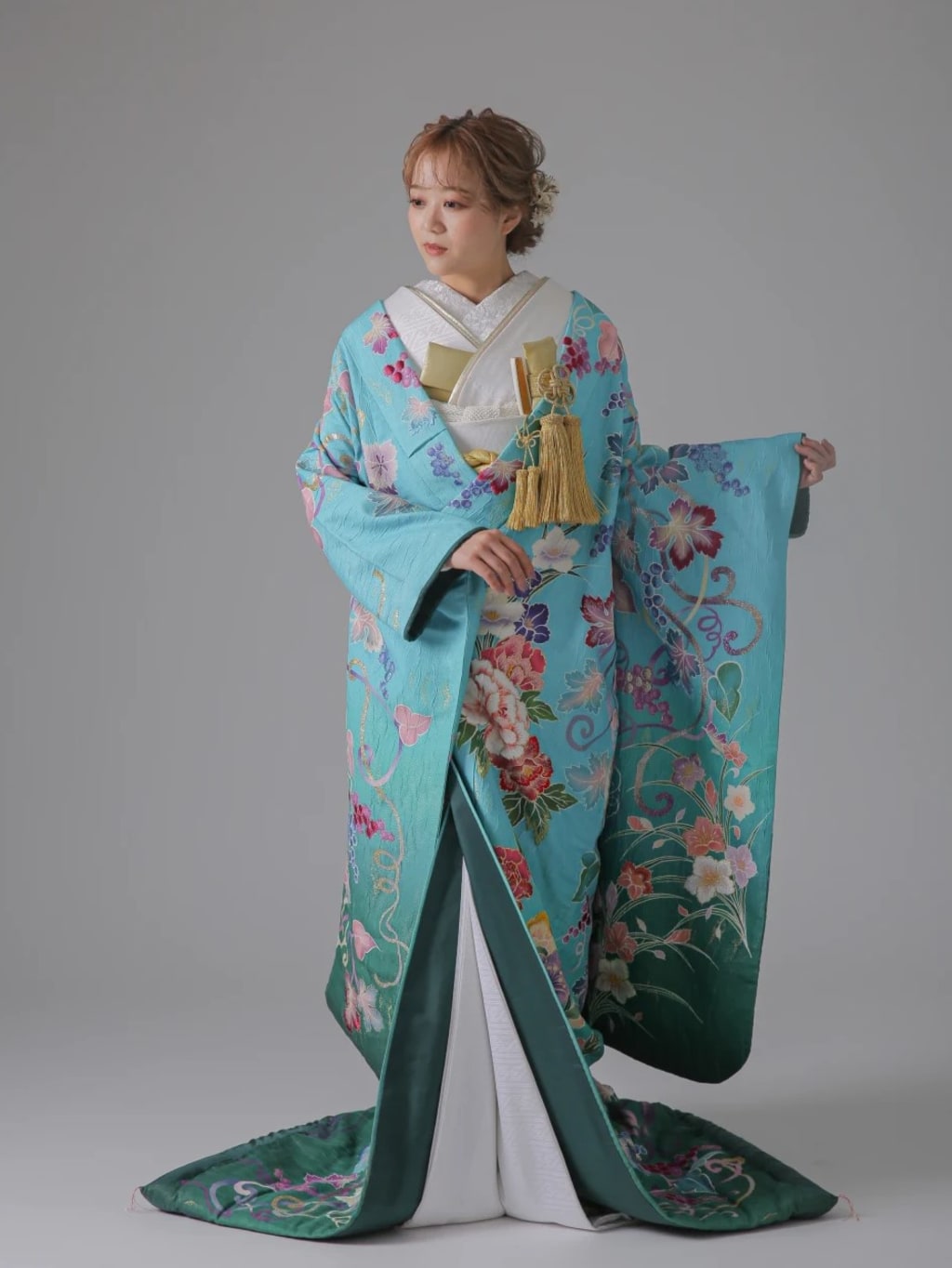 着物(色打掛)カタログ(青) | デコルテフォトグラフィー | 前 着物(色打掛)カタログ(青) | デコルテフォトグラフィー | 前