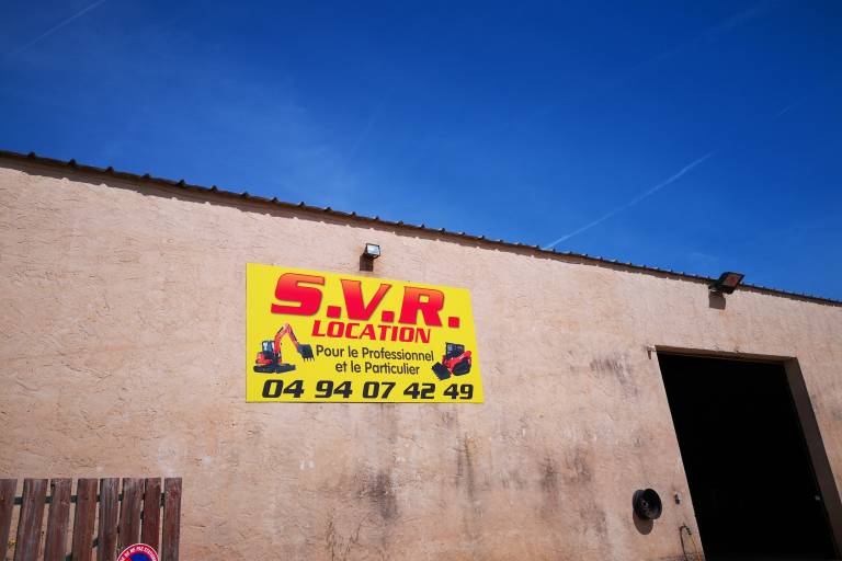 SVR Location | Shops and services