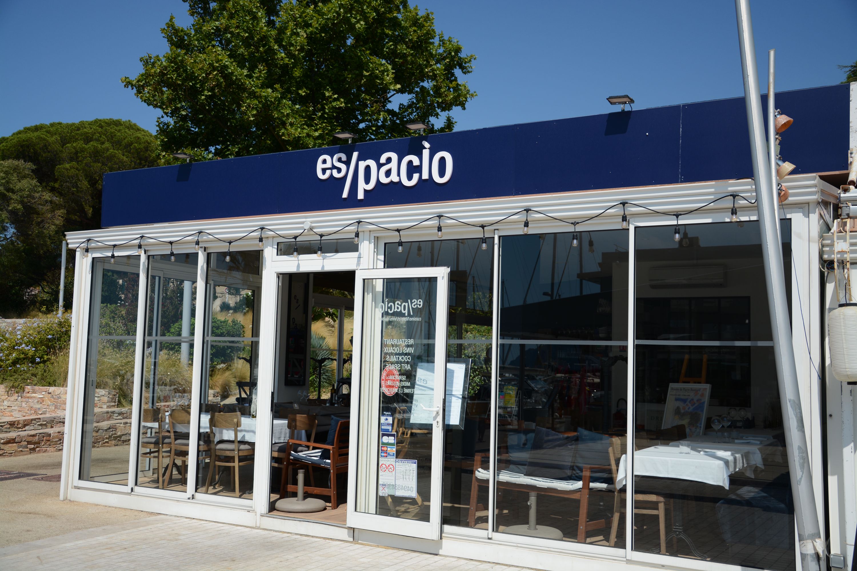 Es/pacio | Restaurants
