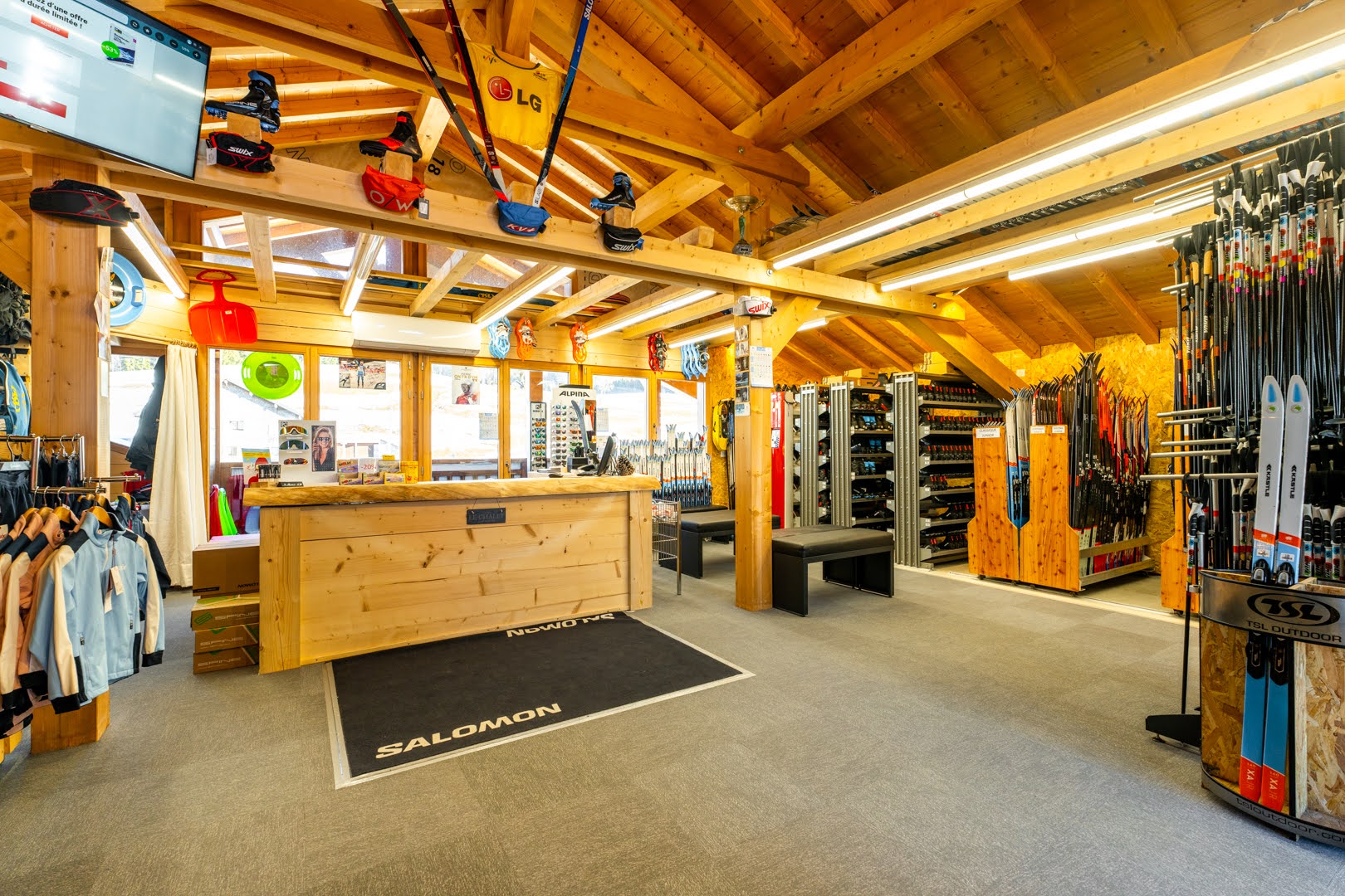 Le Chalet By Troc'Alpes | Shops and services