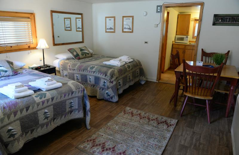 Three Rivers Resort & Outfitting (Almont, CO) - Resort Reviews ...