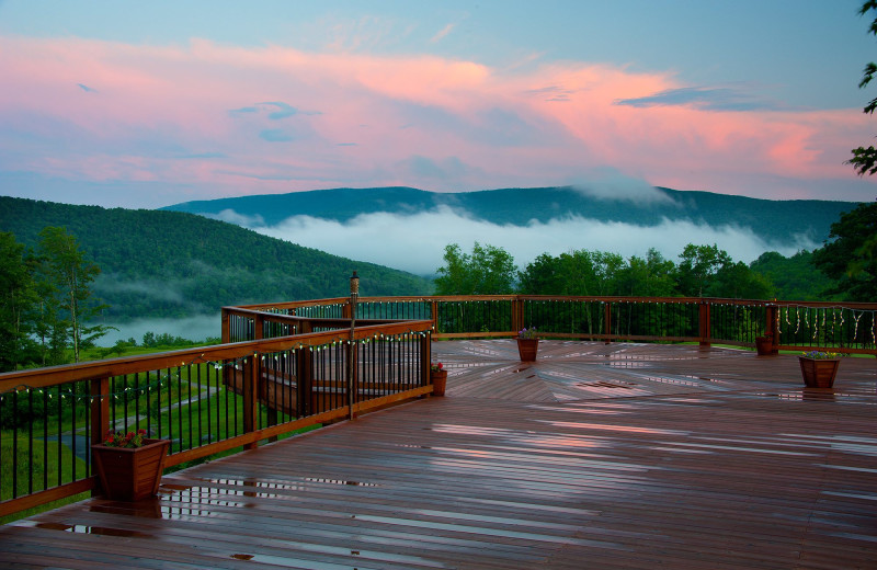 Hanah Mountain Resort & Country Club (Margaretville, NY) - Resort ...