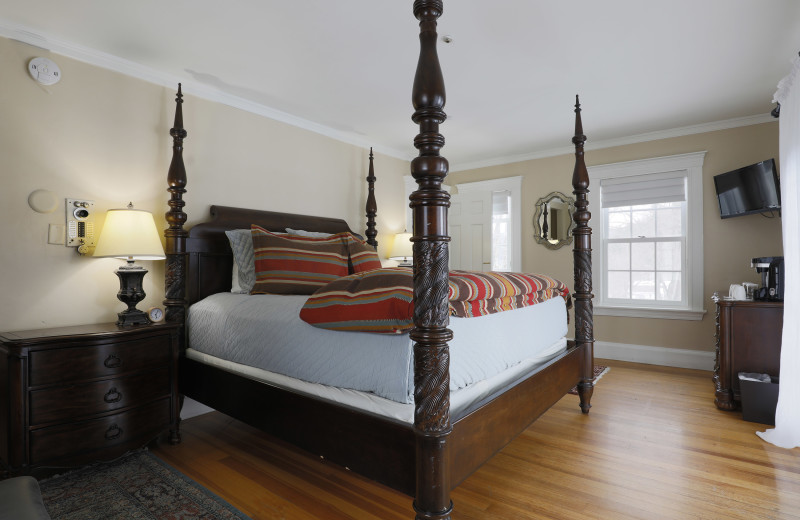 The White House Inn (Wilmington, VT) - Resort Reviews ...