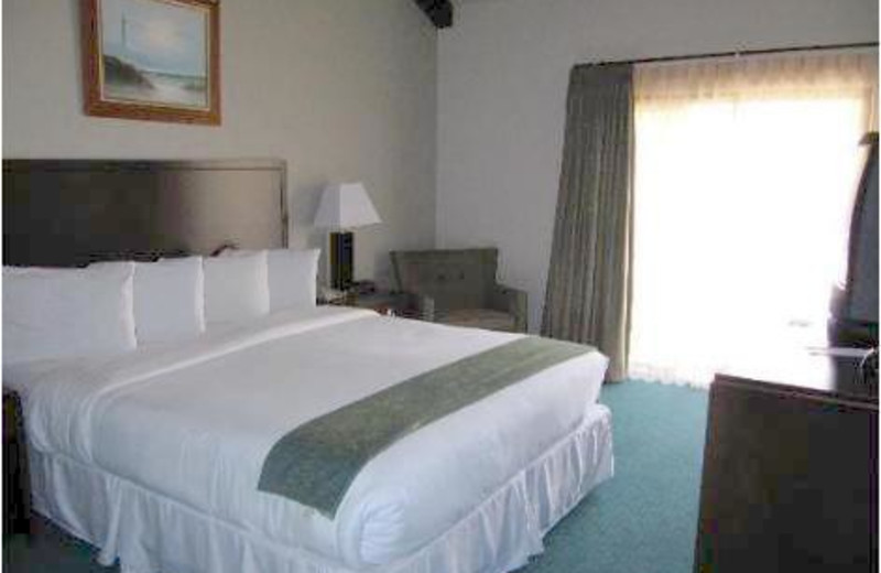 Cannery Row Inn (Monterey, CA) - Resort Reviews - ResortsandLodges.com