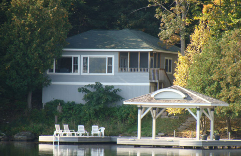 Port Cunnington Lodge & Resort (Lake of Bays Dwight, Ontario) - Resort ...