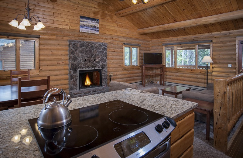 320 Guest Ranch (Gallatin Gateway, MT) - Resort Reviews ...