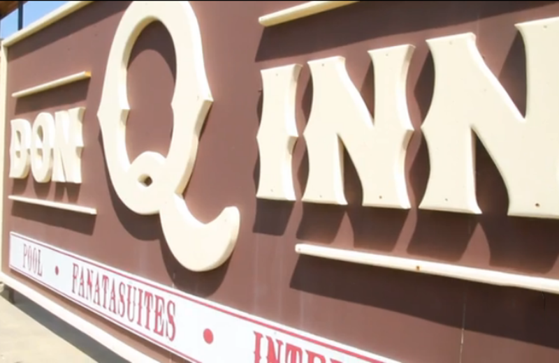 FantaSuite Hotels - Don Q. Inn (Dodgeville, WI) - Resort Reviews ...