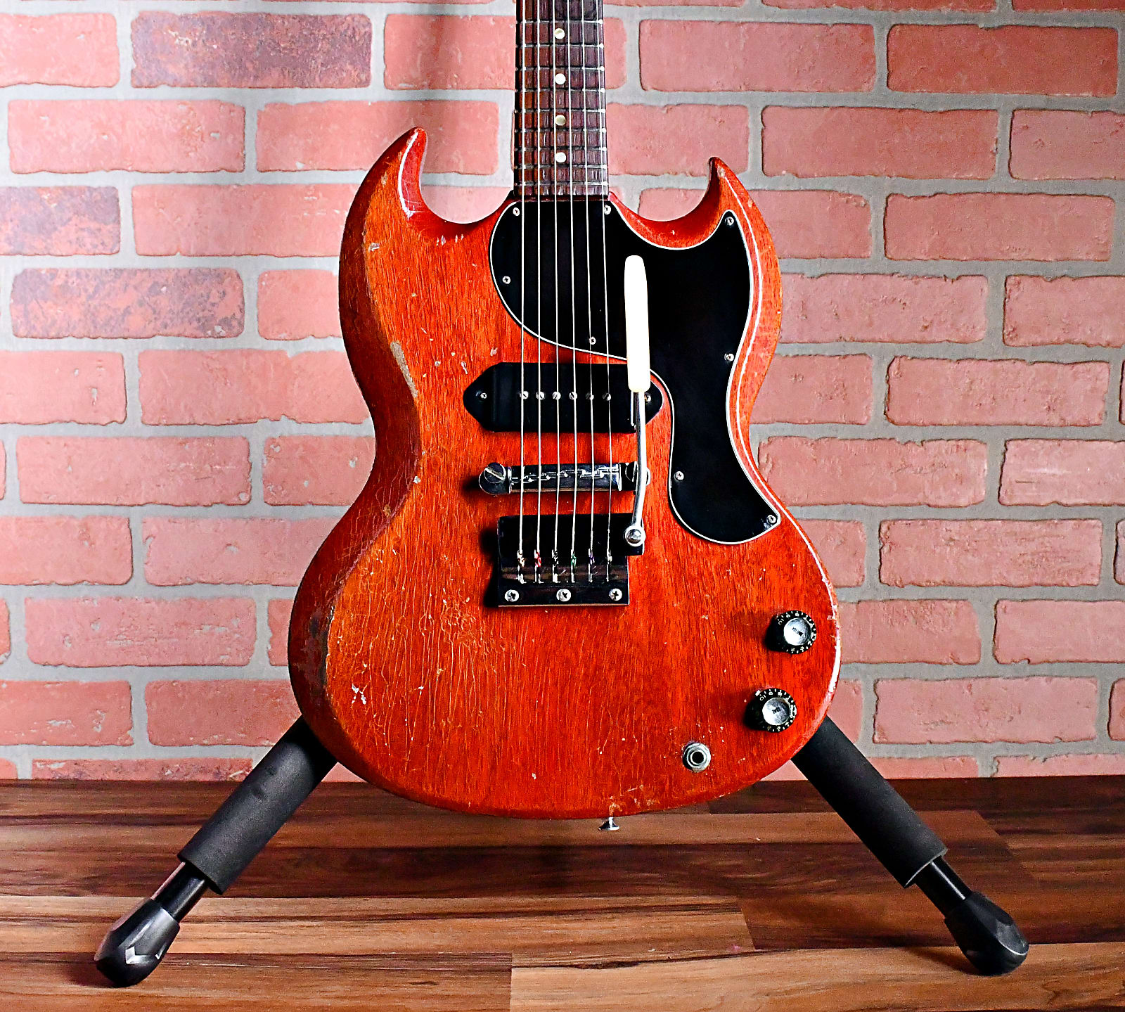 Gallery: Vintage Guitars, New to Reverb | Reverb