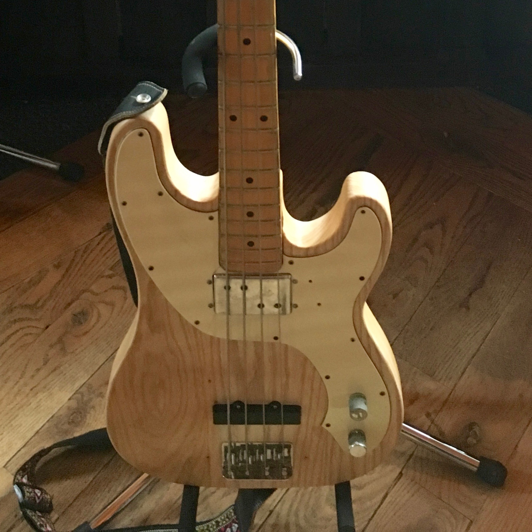 Rich Robinson Is Selling Guitars, Amps, and Drums from | Reverb News