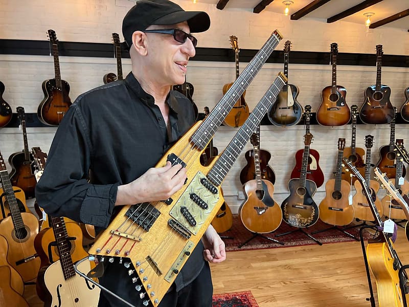 Find of the Week: Elliott Sharp's Custom Double-Neck | Reverb News