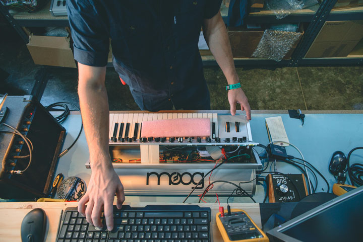 Gallery: Classic and New Synths at Moogfest 2017 | Reverb News