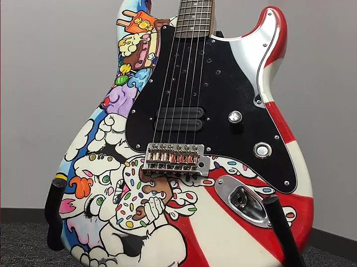 Cool Bass Guitar Paint Designs