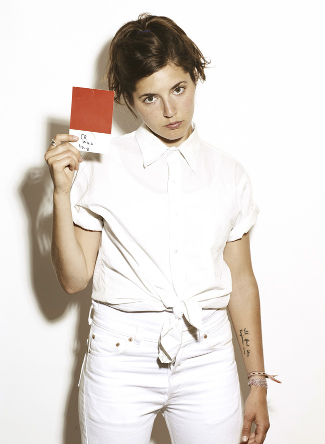 Interview: How Recording "Loner" Taught Caroline Rose to | Reverb News