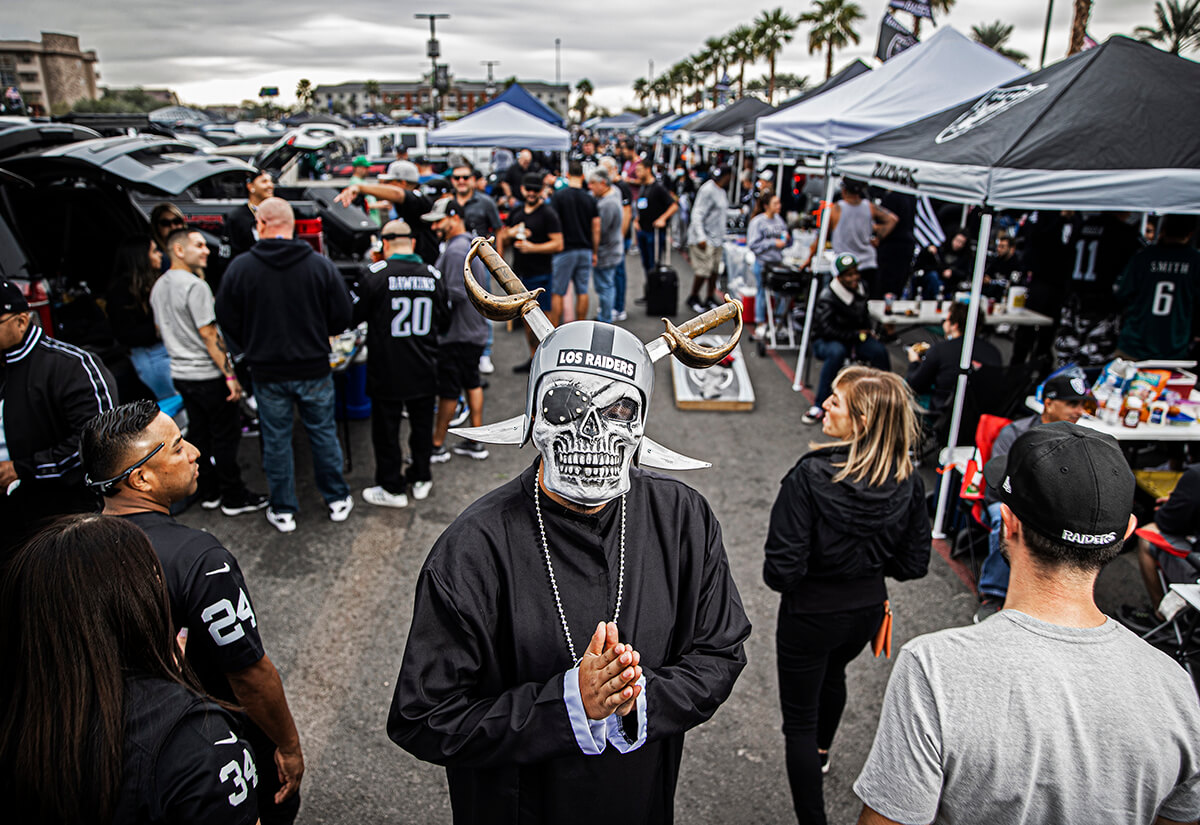 Raider Nation up close: Photos of the NFL’s most intmidating fans ...