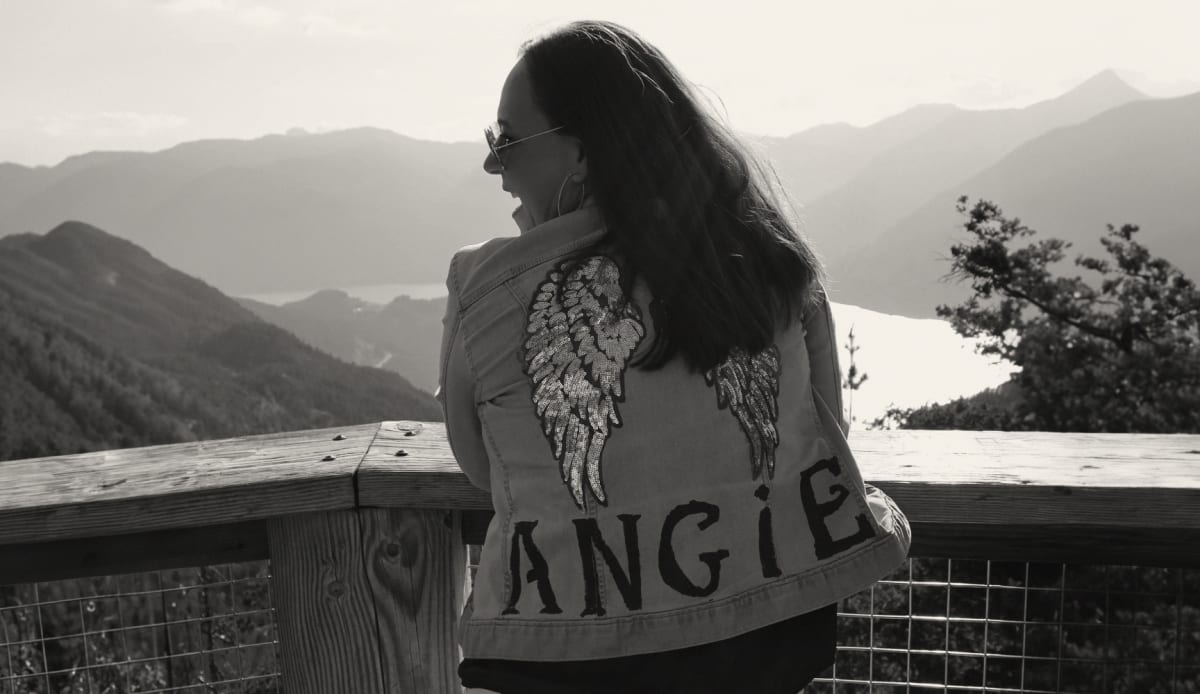 Meet the RealTours Cast: Angie Vazquez | REW | The Guide