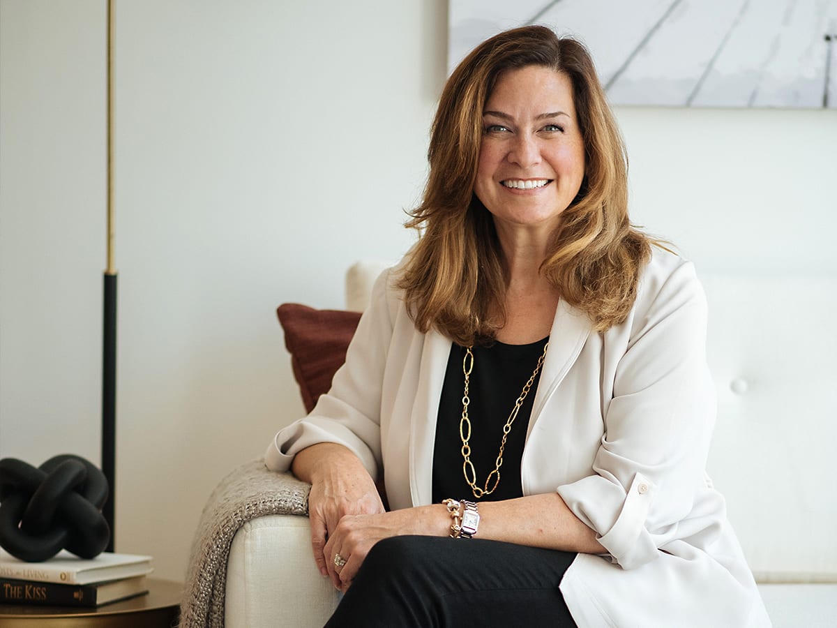 The Agent Tales: #6 Suzanne Callaghan & Jenny Gill | REW | The Guide