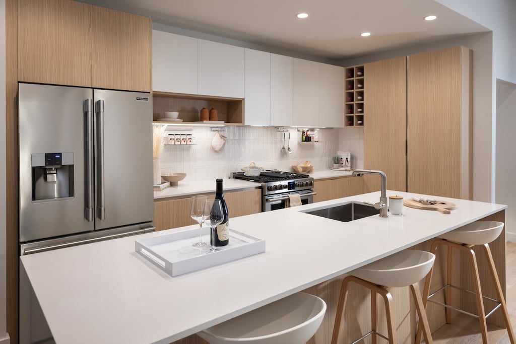 A world class living experience awaits at The Residences at Lakeview ...
