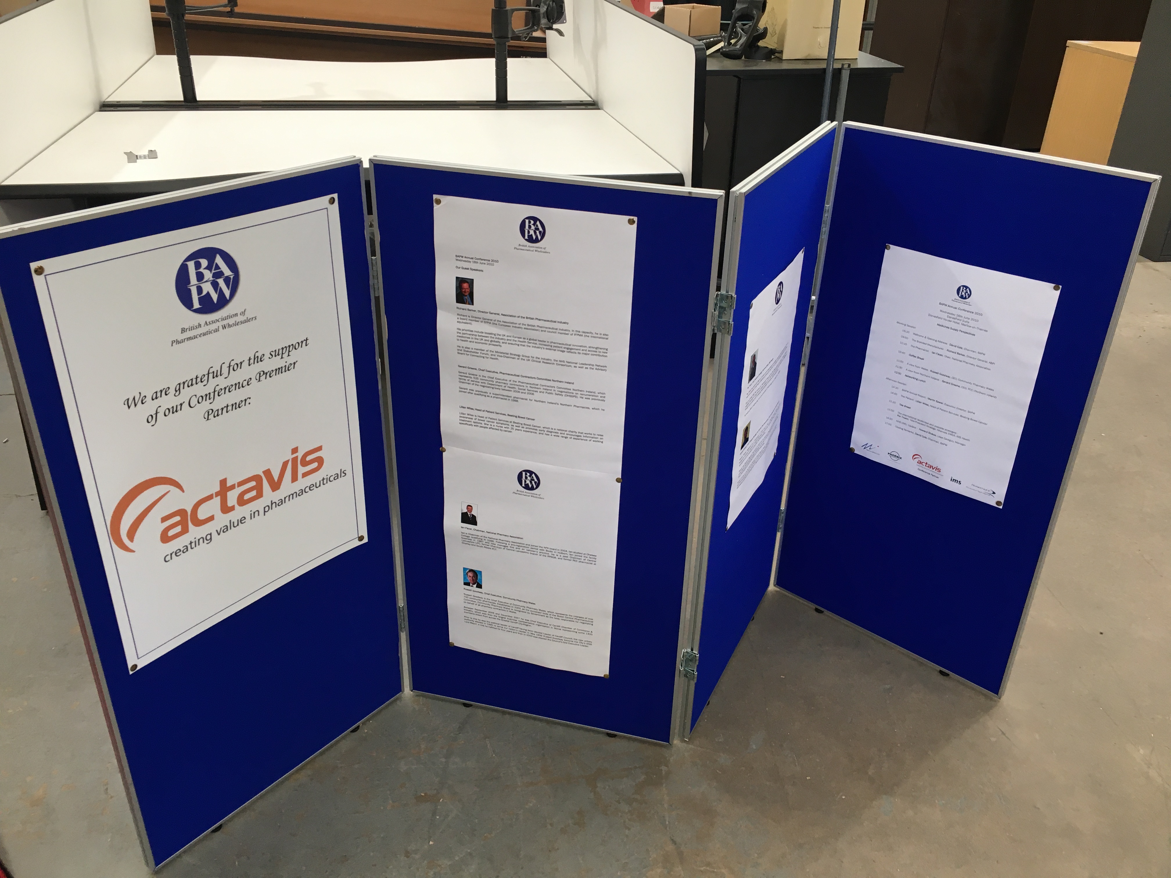 Folding Display unit just £10 Item ID 14342