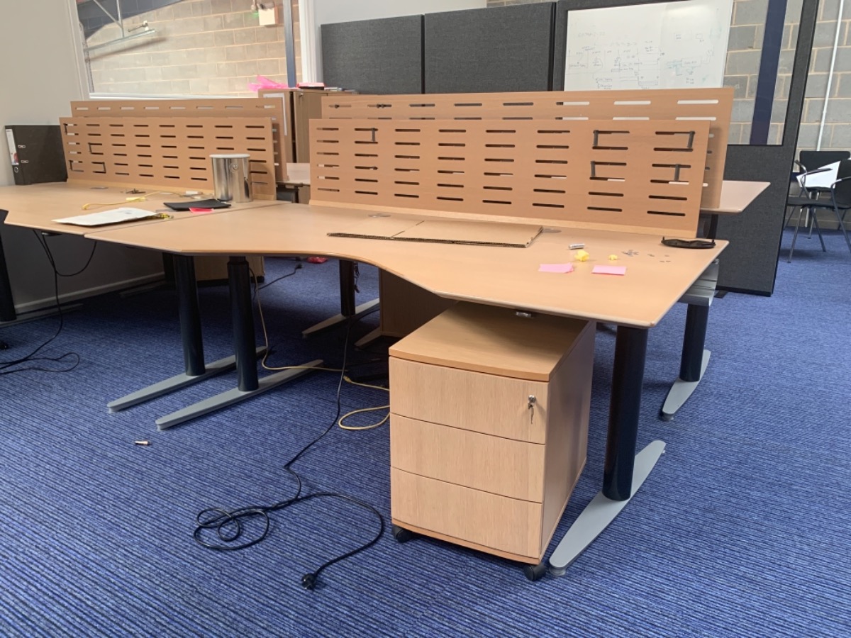 Height Adjustable Desk just £125 Item ID 14645