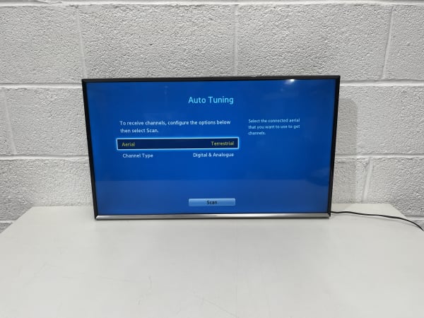 Samsung T32E310EX TV just £63