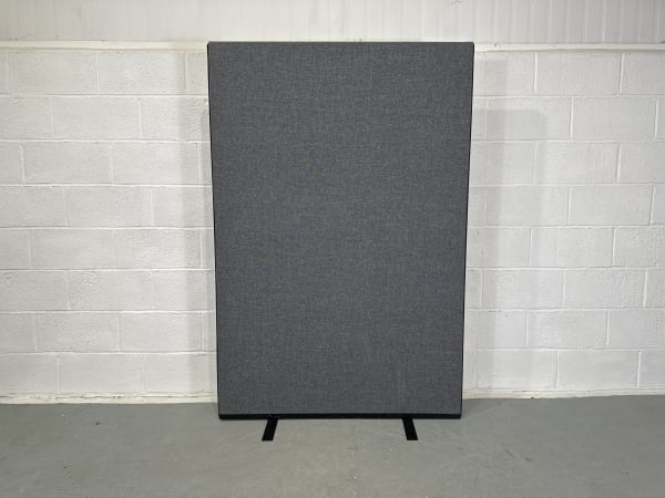 Free standing divider just £21