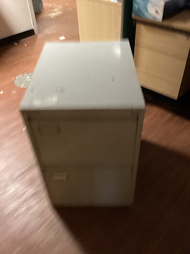 black and gray computer tower just £0.00 Item ID 31592