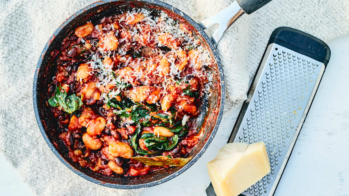 Pupiņu-tomātu sautējums ar spinātiem - RIMI