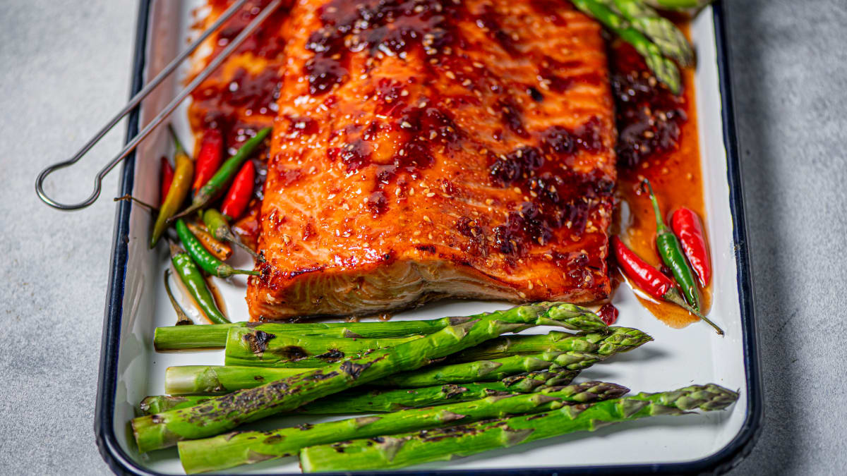 Rimi - Laša fileja brūkleņu un čili glazūrā - RIMI