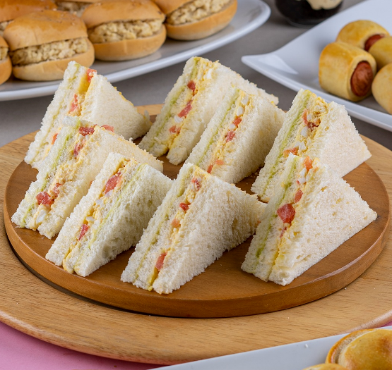 Triple mini sandwichs