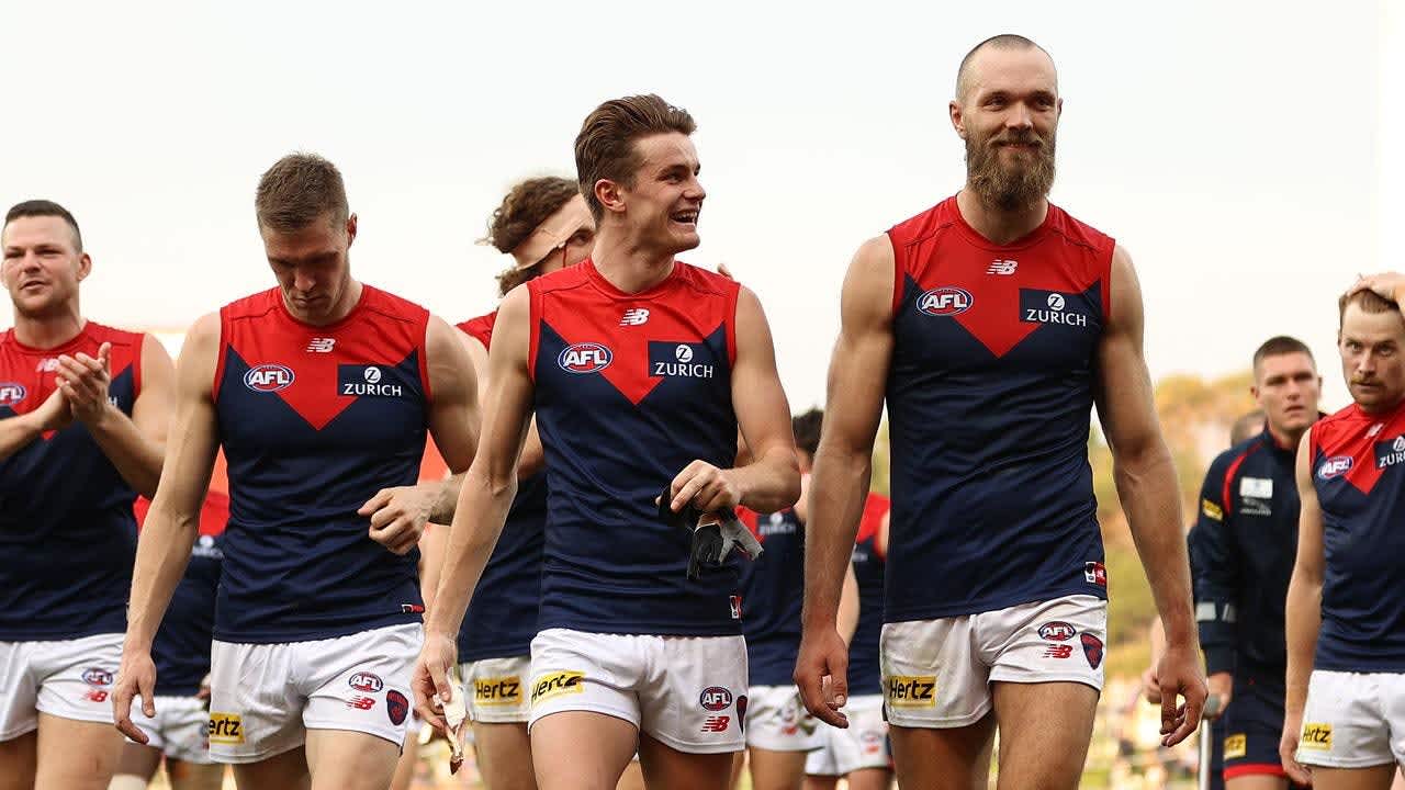 Aussie Rules Explained - AFL Beginners Guide | Rivalry