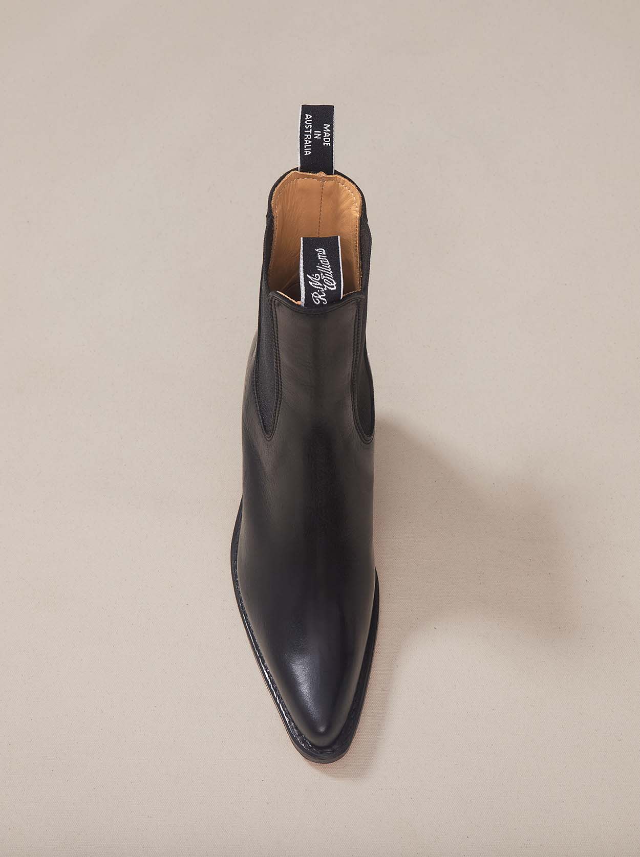 How do you wear your Maya boot? | R.M.Williams®