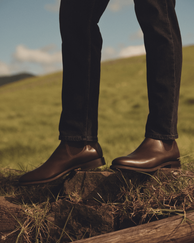 Handcrafted leather boots, clothing, and accessories | R.M.Williams®️