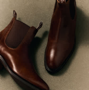 R.M.Williams®️ | Iconic Australian leather boots, clothing and accessories