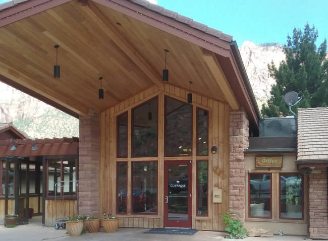 Cliffrose Springdale, Curio Collection by Hilton | Zion National Park