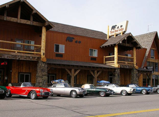 Three Bear Lodge | Yellowstone National Park