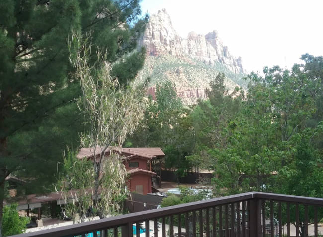 Cliffrose Springdale, Curio Collection by Hilton | Zion National Park