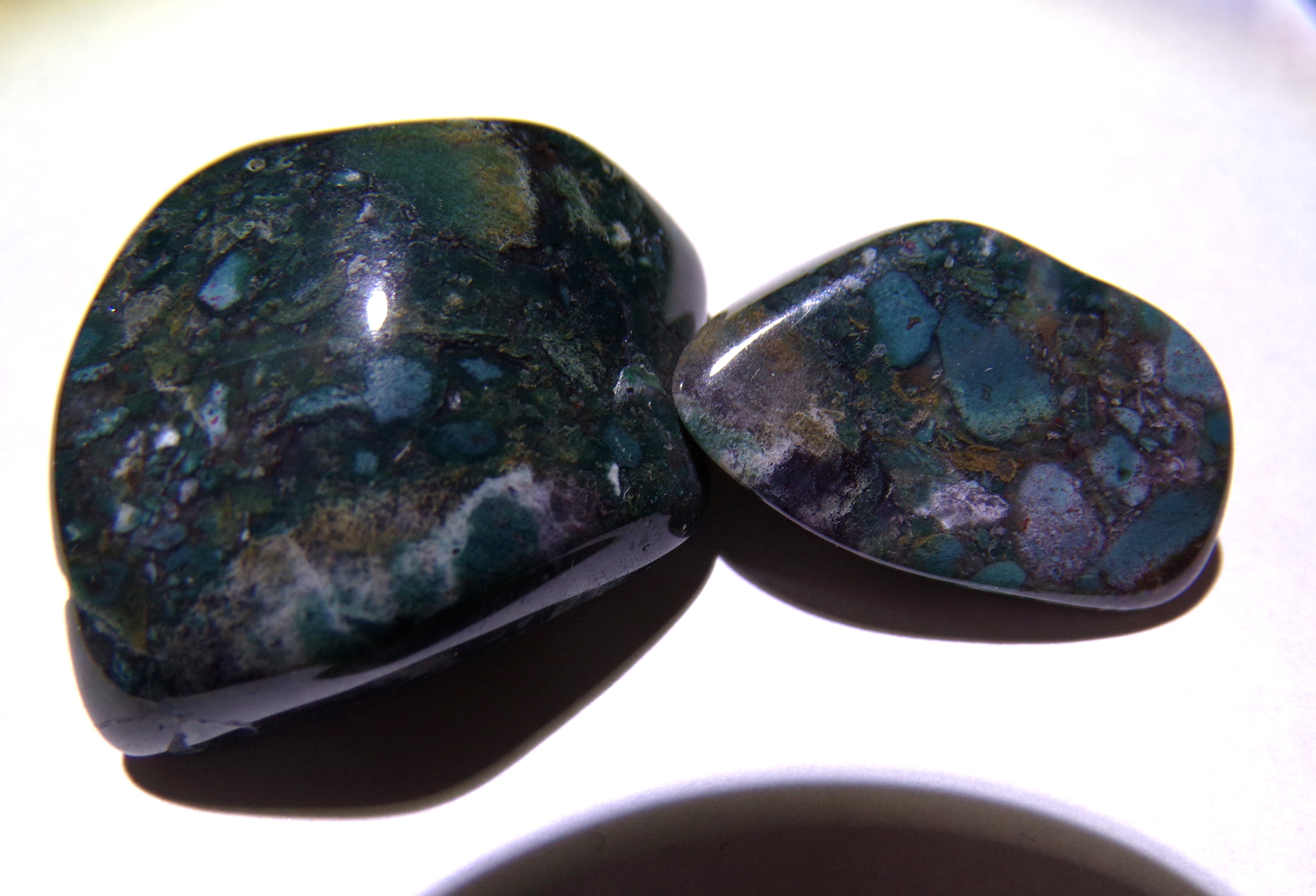 gray green mystery rocks | Rock Tumbling Hobby