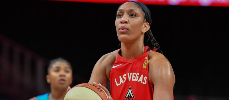 2024 Fantasy WNBA News, Stats and Draft Kit
