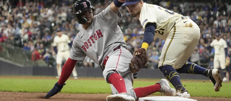 MLB DFS Picks for Wednesday: Best Pitchers, Top Targets & Stack ...
