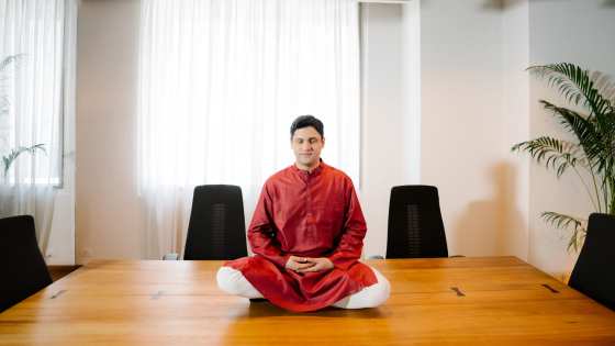 Unburden Your Life | Roundglass Living