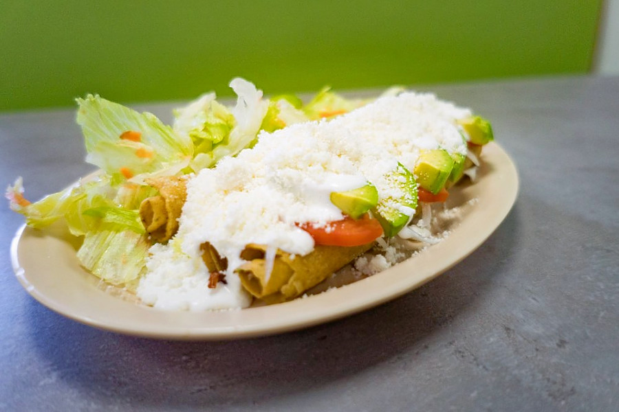 Your guide to the 4 top spots in El Paso's Roberts neighborhood