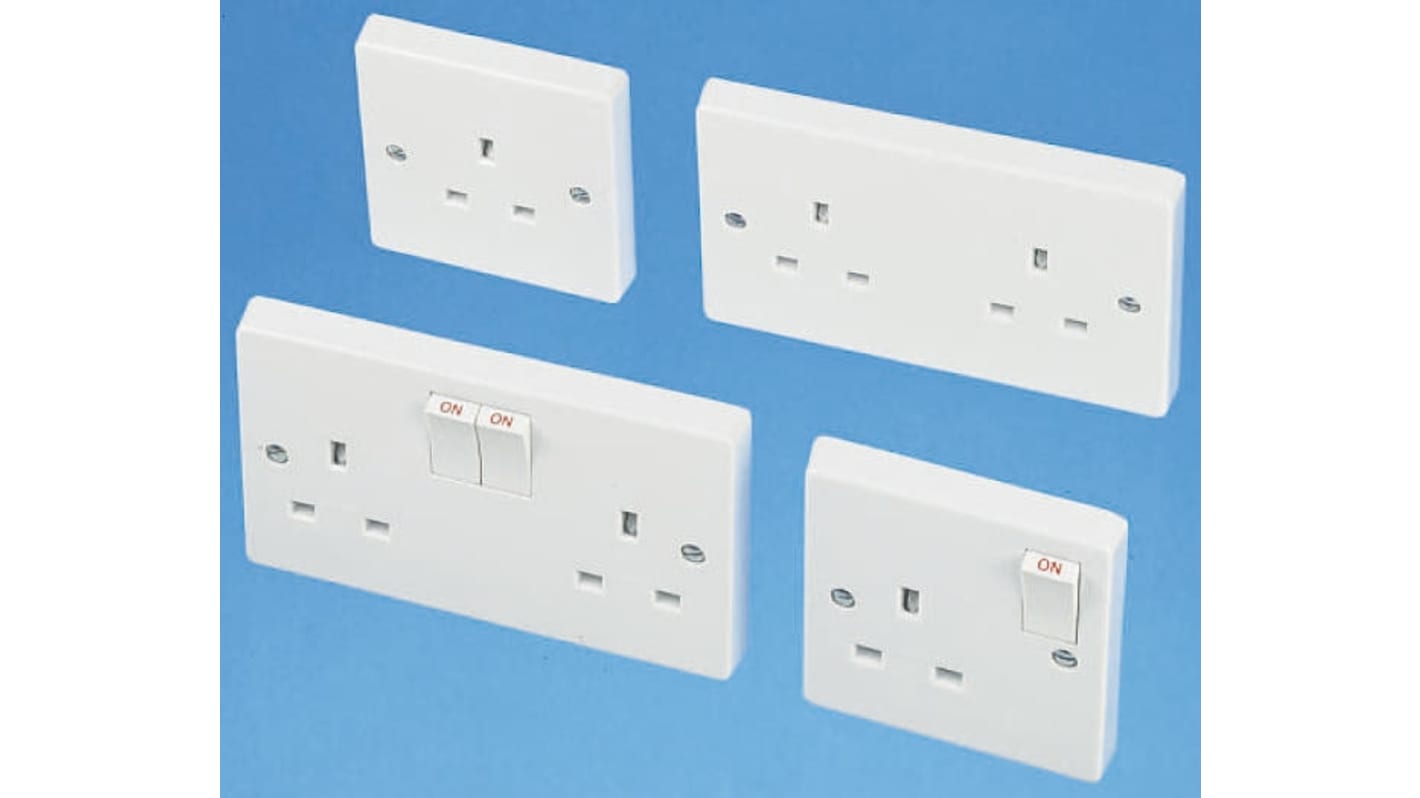 RS/7257 | Crabtree White 2 Gang Power Socket, 13A, BS 1363 | RS