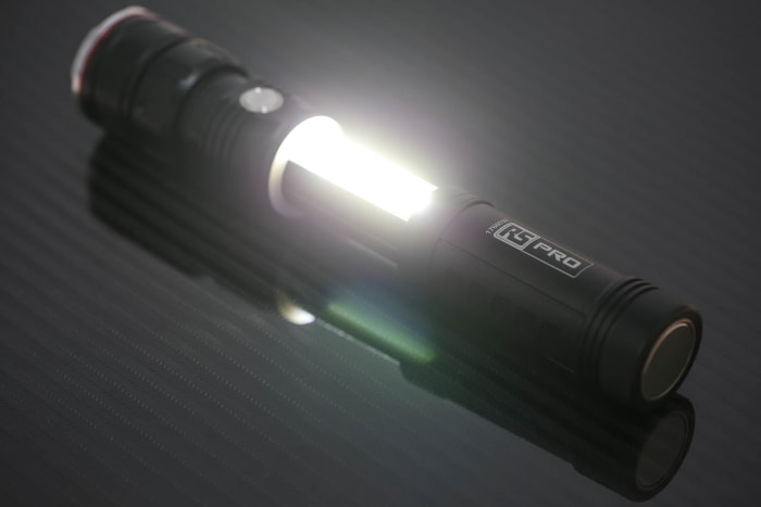 RS PRO | RS PRO LED Torch Black - Rechargeable 550 lm, 175 mm | 176 ...