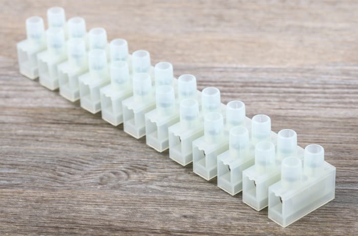 RS PRO | RS PRO Non-Fused Terminal Block, 12-Way, 41A, 4 mm² Wire ...