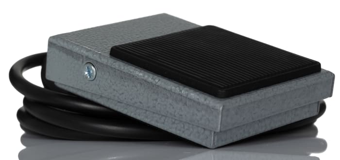 RS PRO | RS PRO General Purpose Latching Foot Switch - Mild Steel Case ...