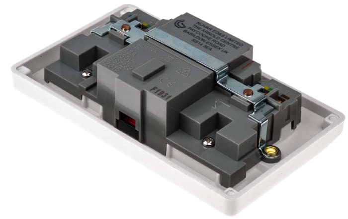 K6231 WHI MK Electric | MK Electric Logic Plus 13A, BS Fixing, Active ...