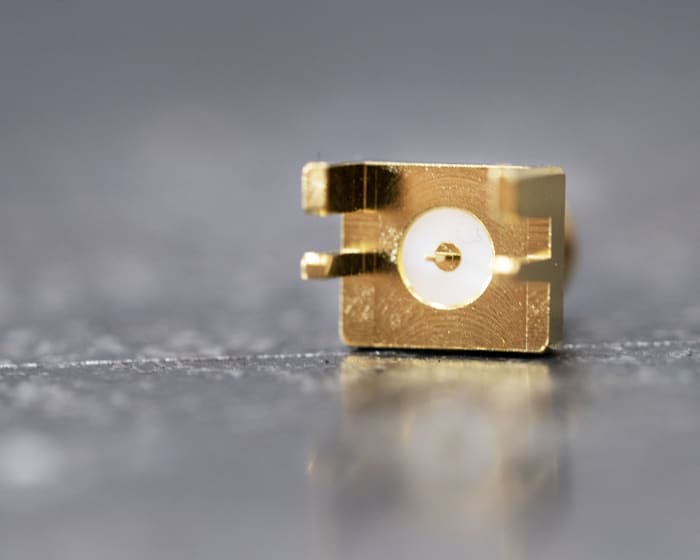 RS PRO | RS PRO SMA Series Edge Female SMA, 50 Ω, Straight Body Solder ...